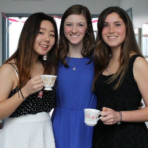 Tea Time - Brentwood College School