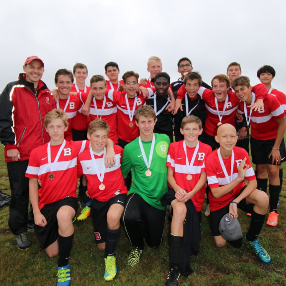 Junior Boys Soccer ISAs - Brentwood College School